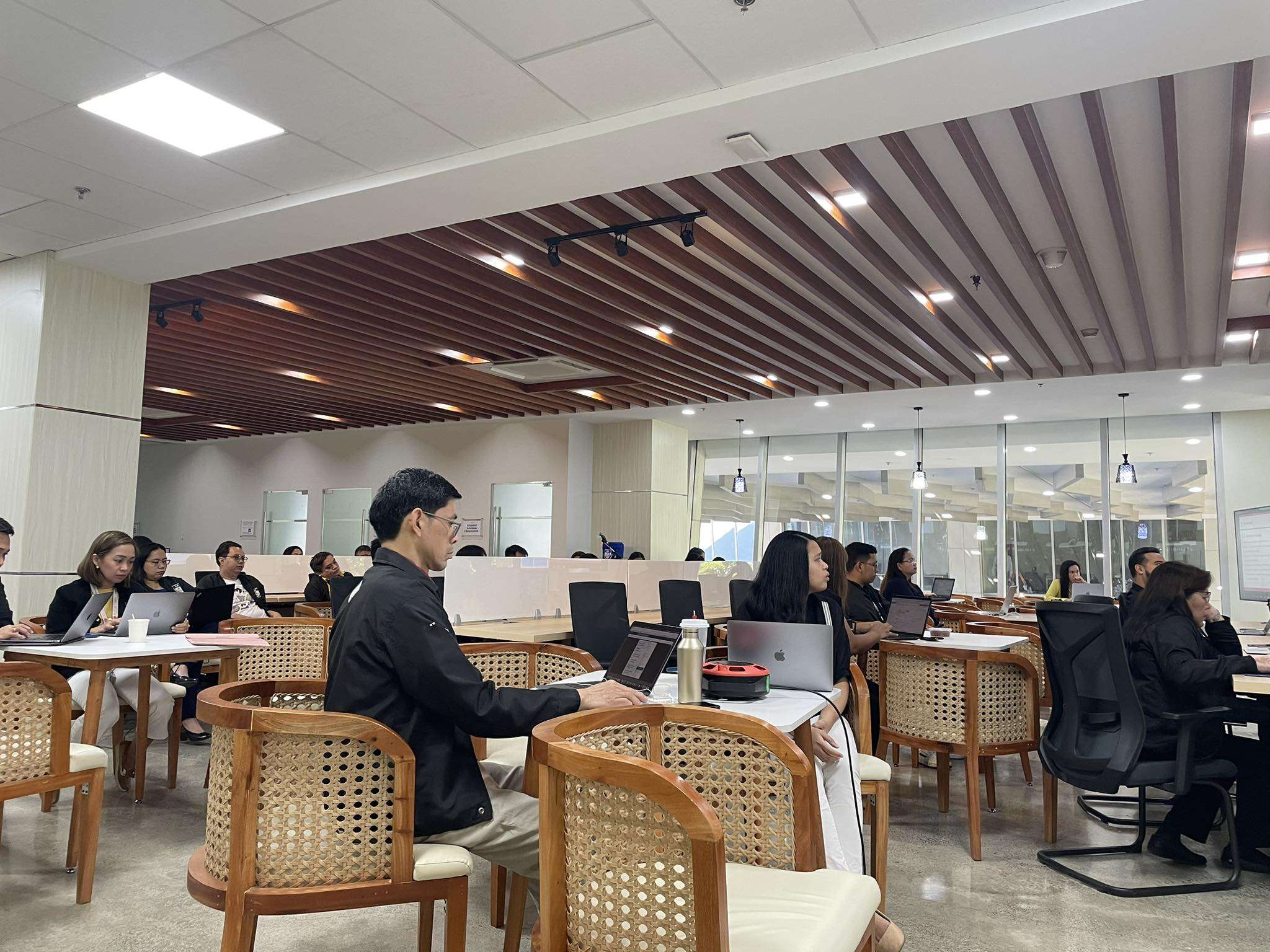 Coach AJ Gives a Refresher Seminar for Mapua MCM Teachers & Staff